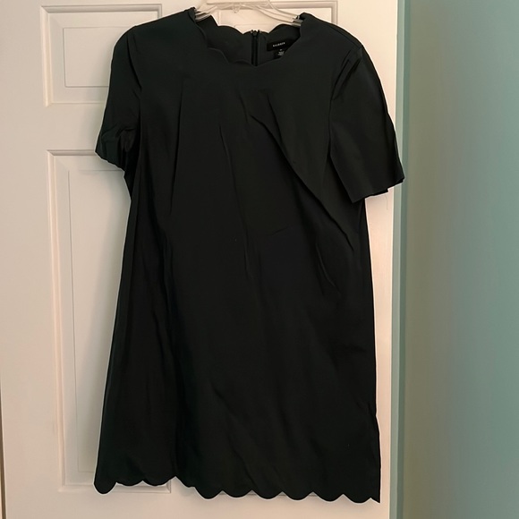 Halogen | Dresses | Halogen Dark Green Scalloped Dress | Poshmark